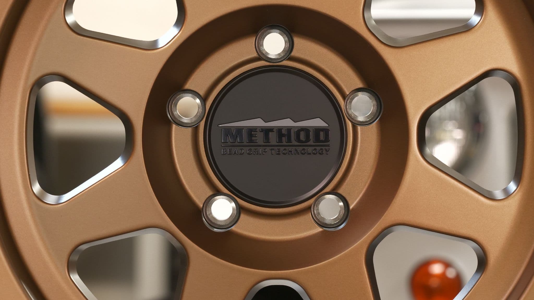 Method Race Wheels MR701 Bead Grip Bronze 17"