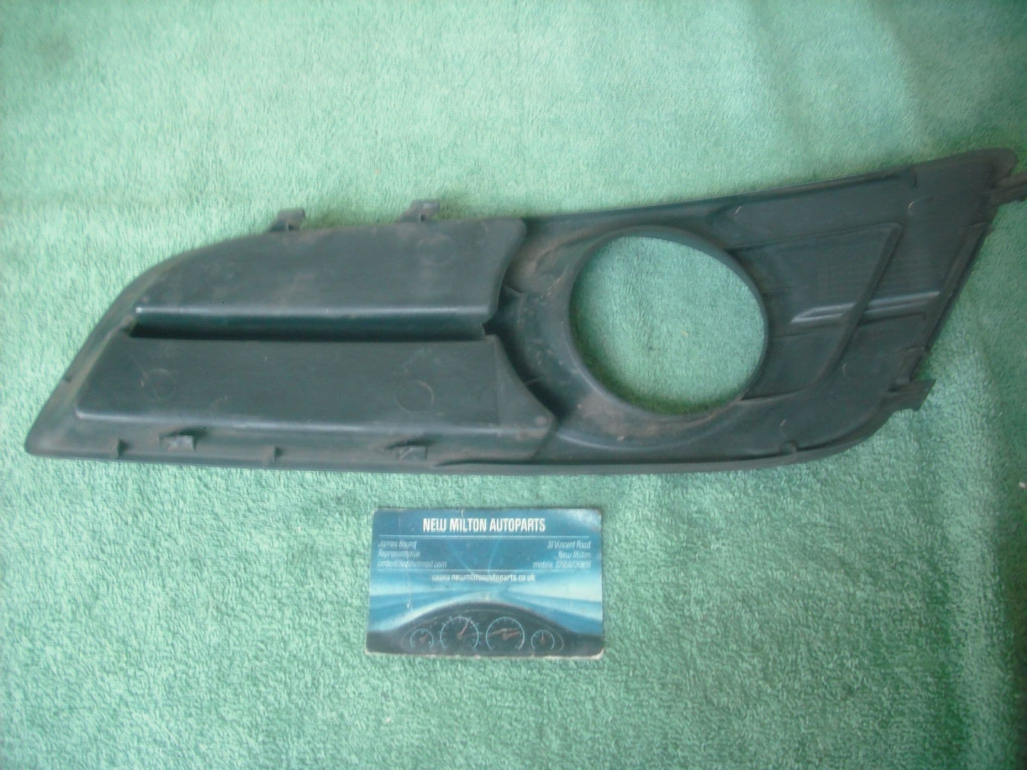 52127-02120 A GENUINE TOYOTA COROLLA 2004-2007 FRONT BUMPER FOG LIGHT ...
