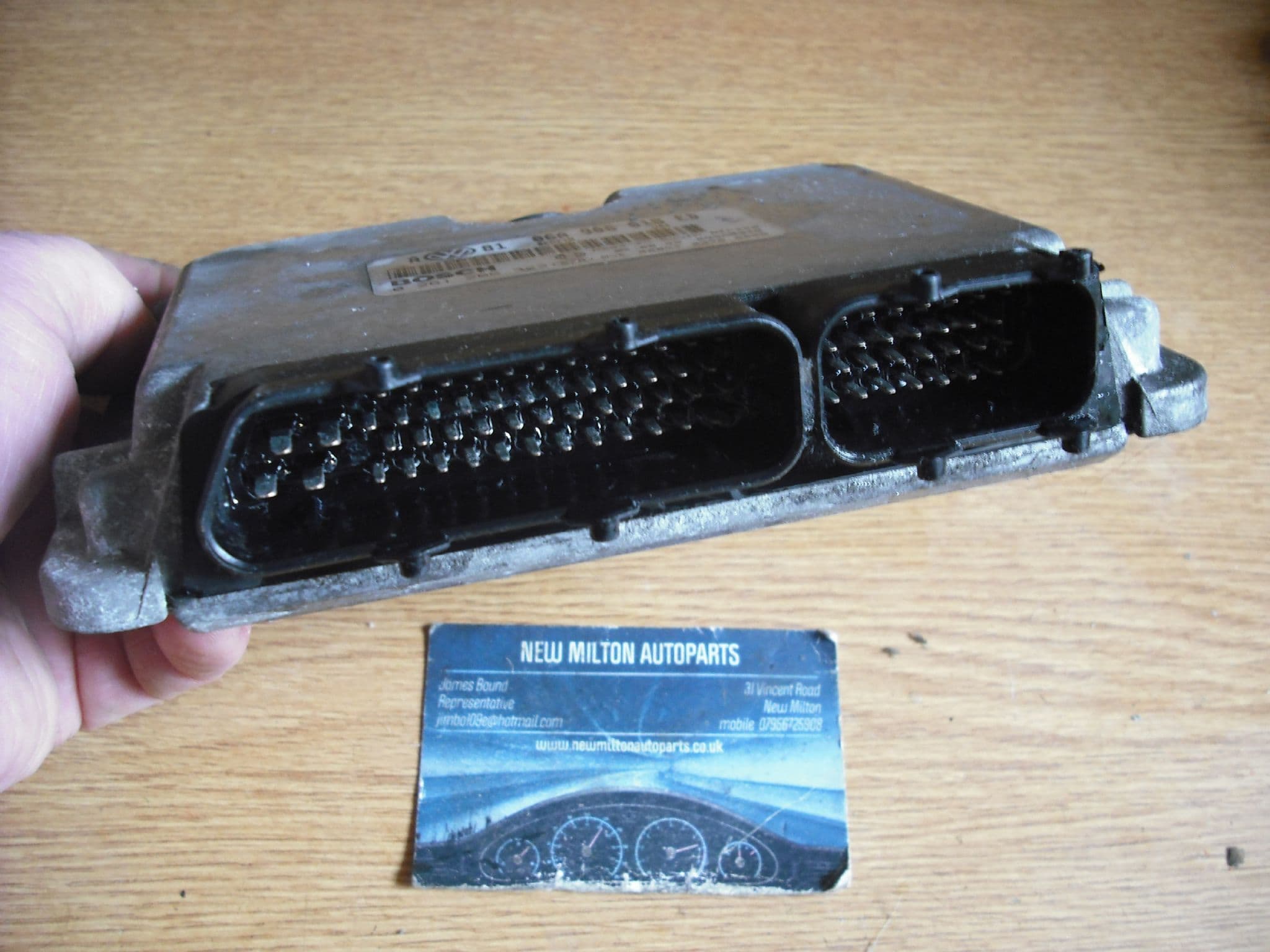 06A 906 018 ED BOSCH A VW VOLKWAGEN GOLF MK4 2 0 GTI MAIN ENGINE ECU ...