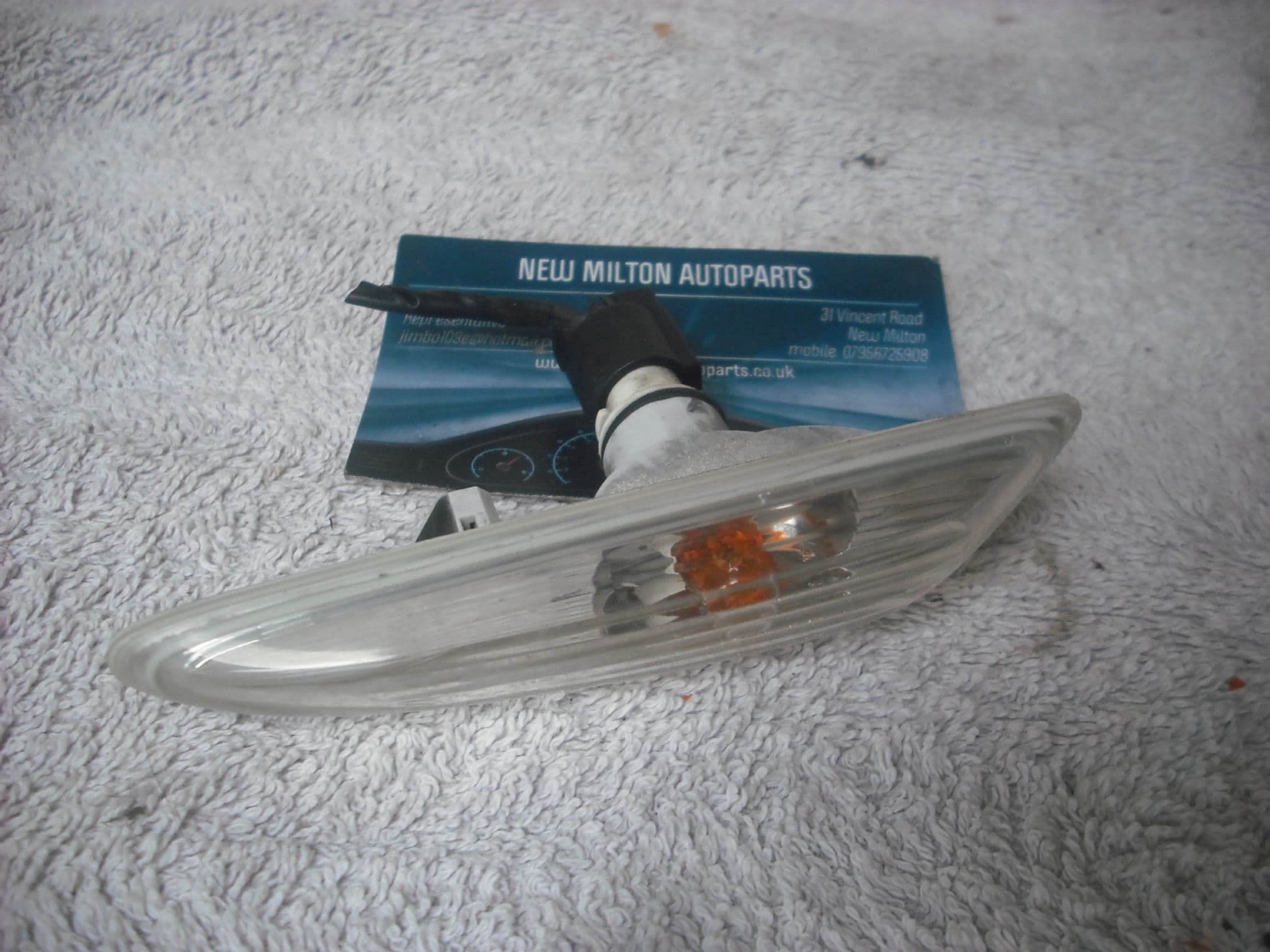 1 GENUINE BMW E46 3 SERIES 320D CLEAR FRONT WING SIDE MARKER INDICATOR ...