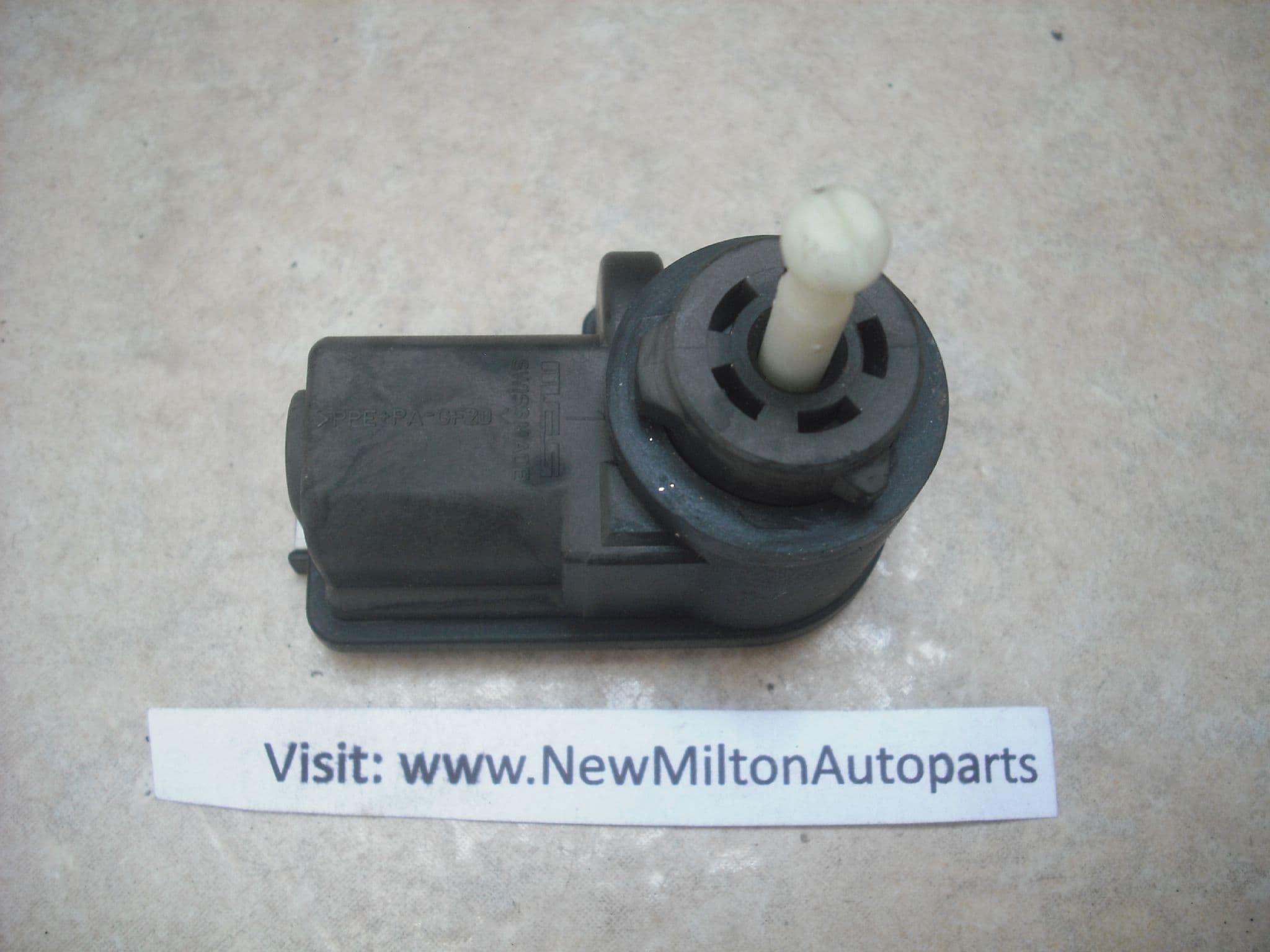 1J0941295B VW VOLKSWAGEN GOLF MK3 5 CABRIOLET HEADLIGHT HEADLAMP HEIGHT ...