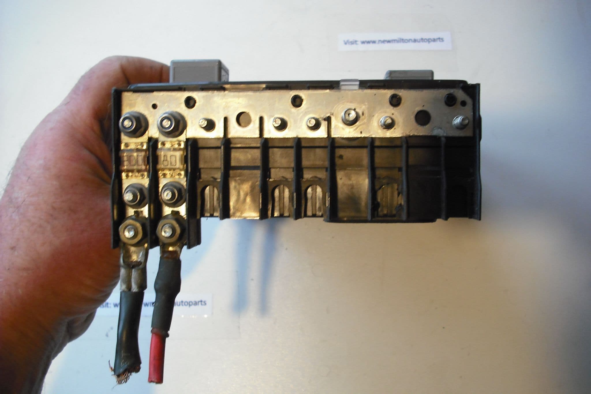 1K0 937 124 K SEAT ALTEA VW VOLKSWAGEN GOLF ENGINE BAY FUSE BOX CONTROL ...