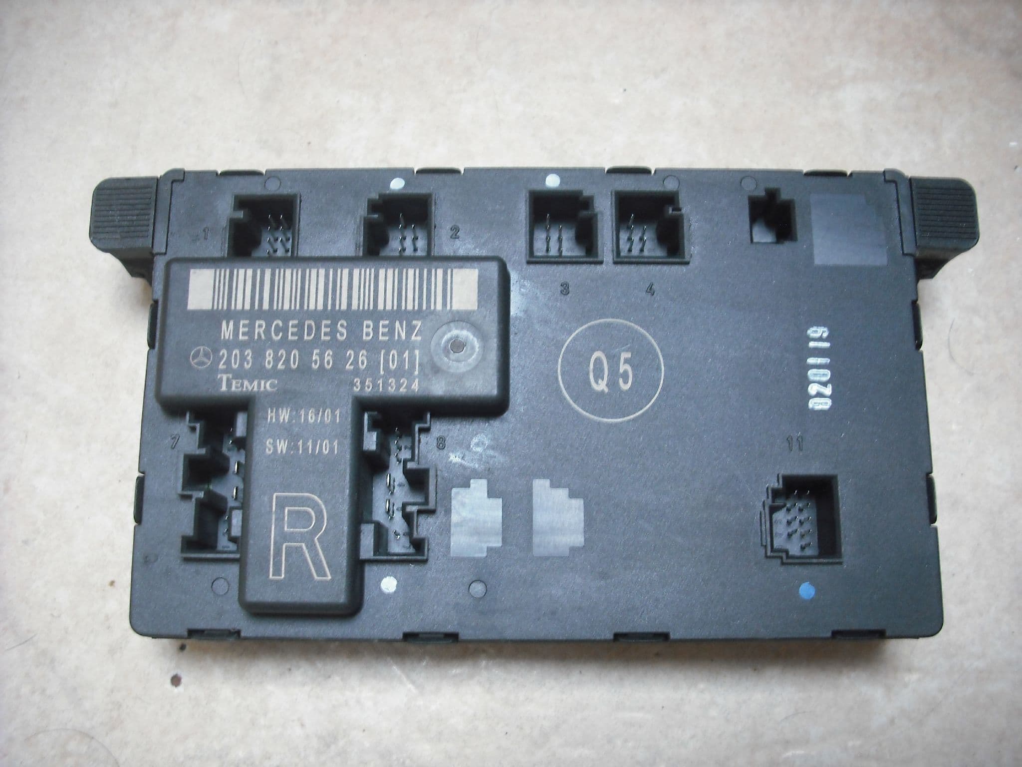 203 820 56 26 01 MERCEDES BENZ W203 C220 FRONT DOOR CONTROL MODULE ...