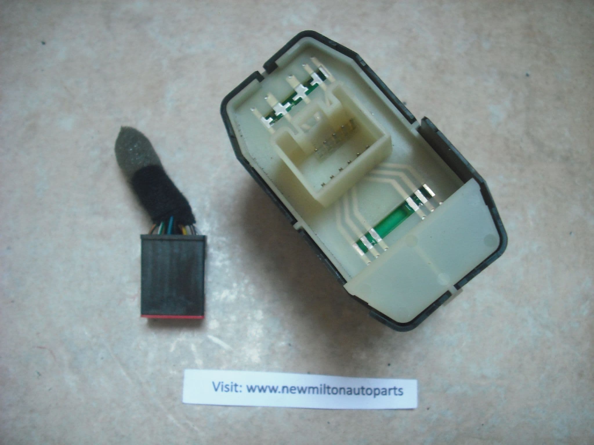 2R83-11654 FD JAGUAR S TYPE FRONT AND REAR FOG LIGHT RESET A/B ...