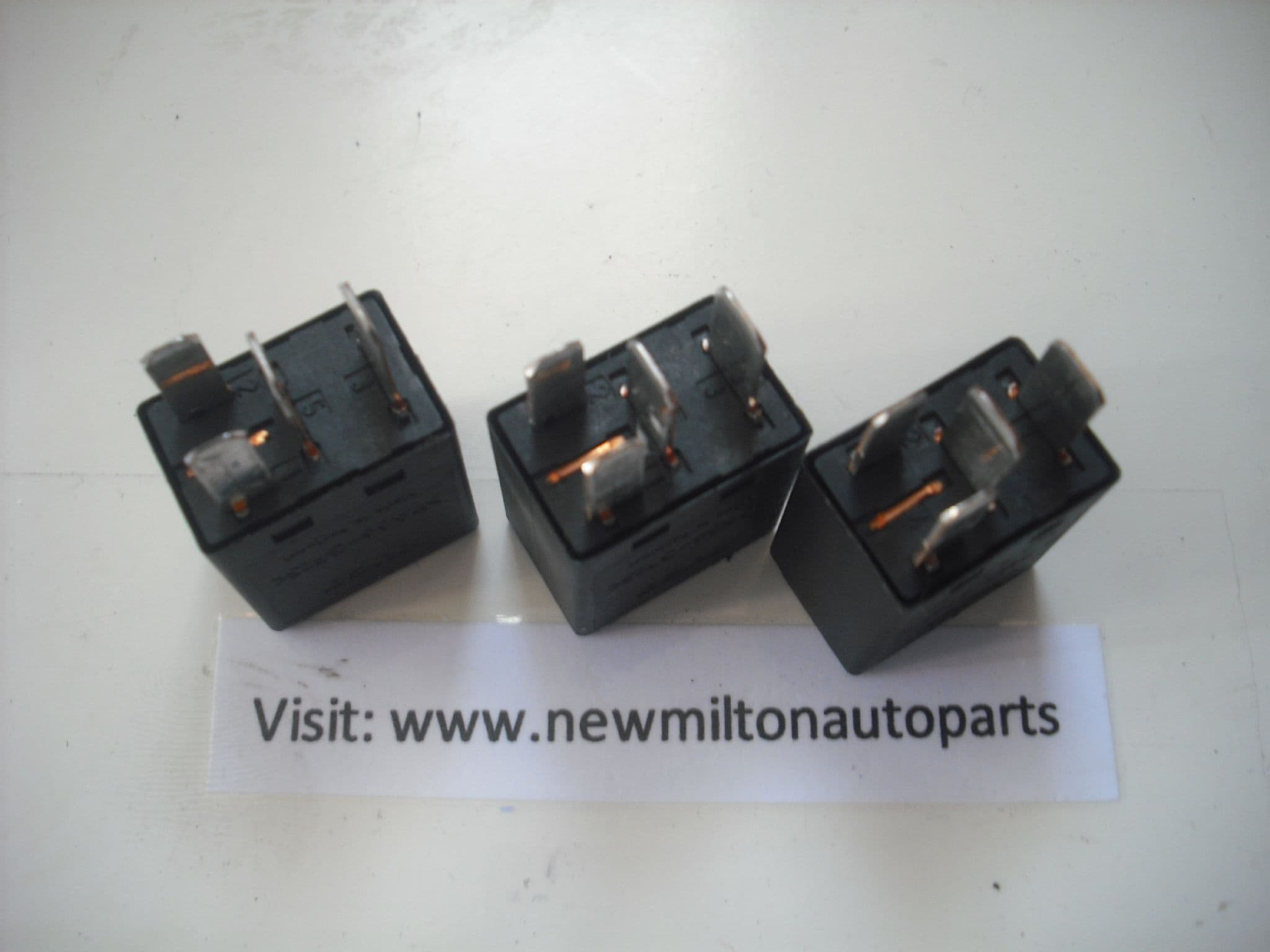 3 GENUINE FORD FOCUS MK1 AND MK2 MONDEO FIESTA RELAYS 5M5T-14B192-AA ...
