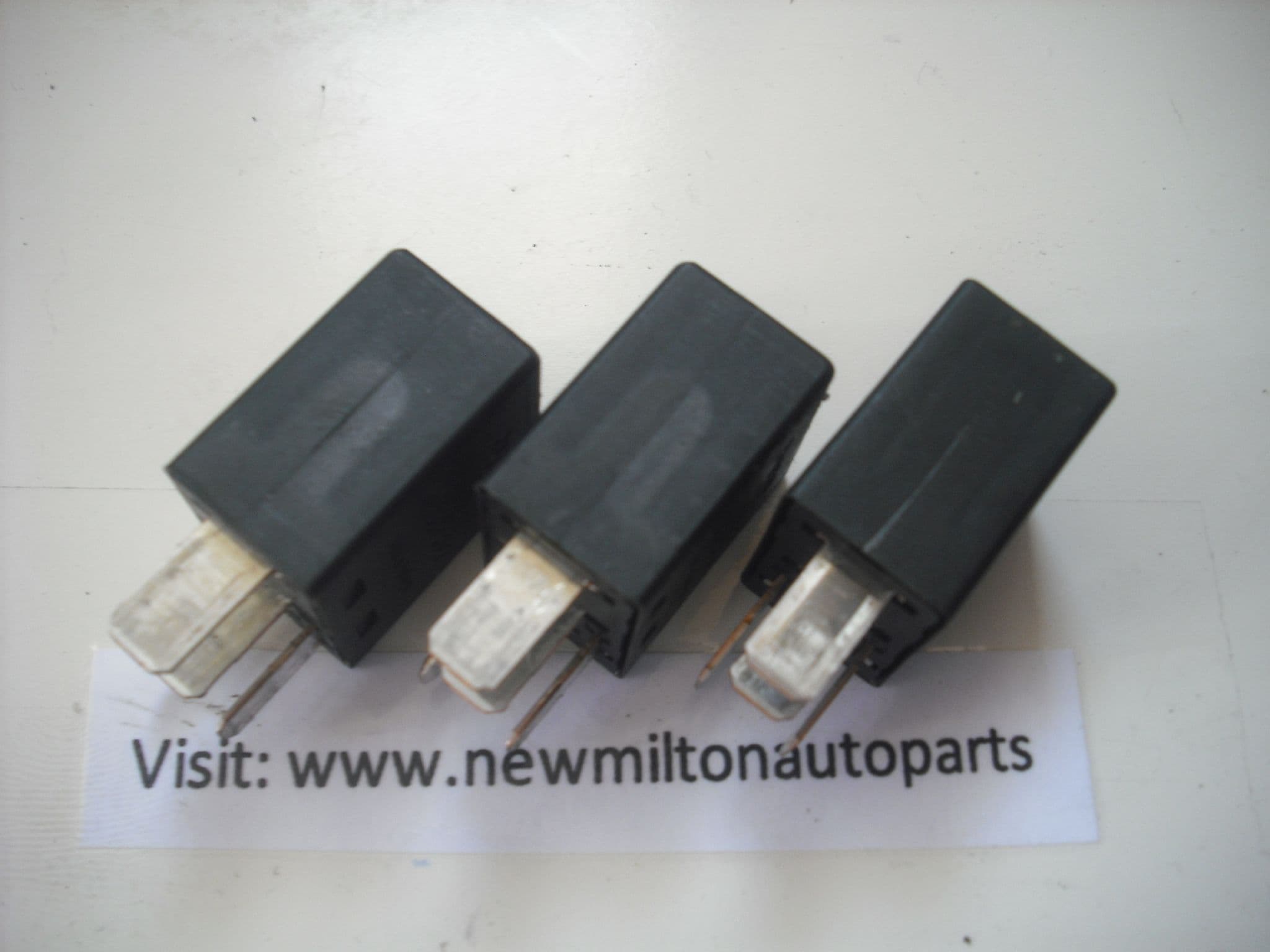 3 GENUINE FORD FOCUS MK1 AND MK2 MONDEO FIESTA RELAYS 5M5T-14B192-AA ...