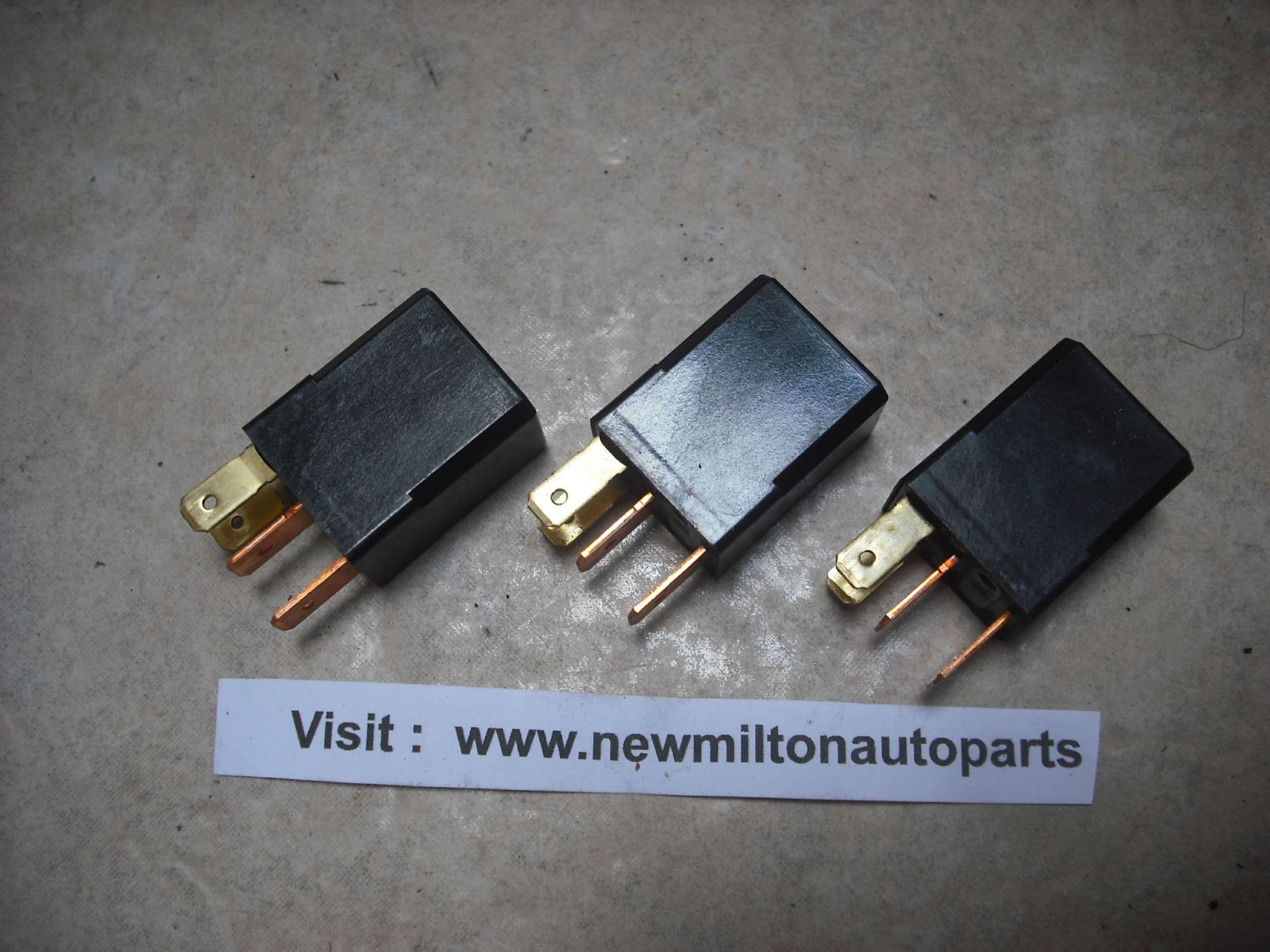 3 GENUINE HONDA CIVIC MK7 2000-2005 RELAYS CM1 aF-R-12V ACM32221 M10
