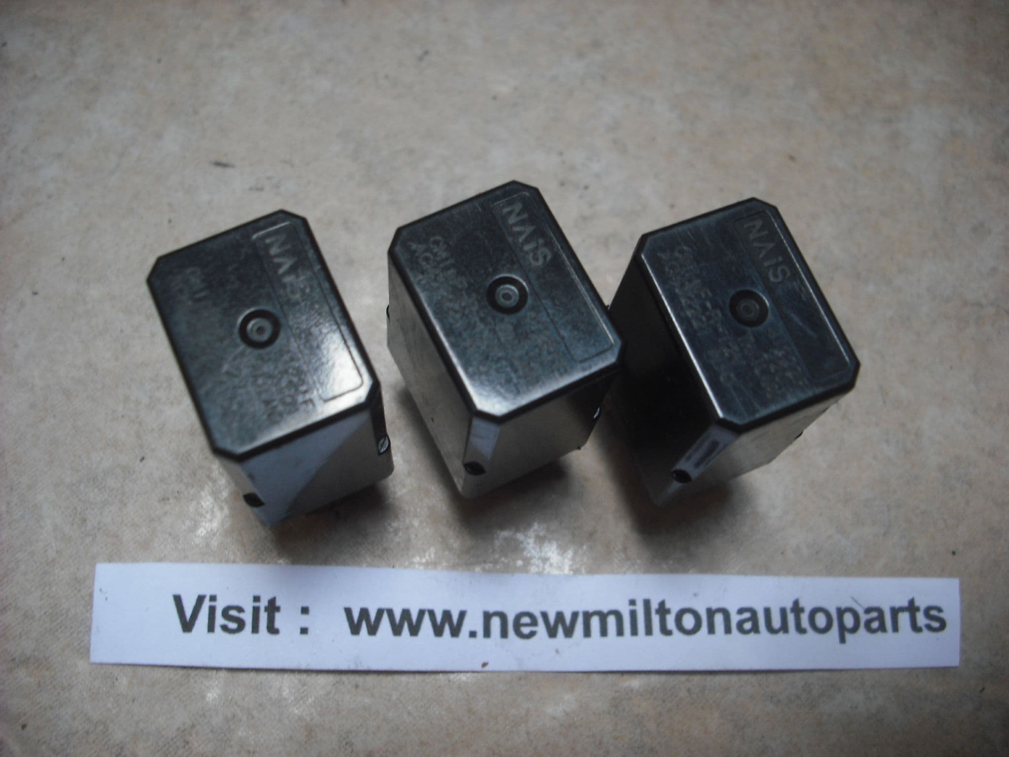 3 GENUINE HONDA CIVIC MK7 2000-2005 RELAYS CM1 aF-R-12V ACM32221 M10