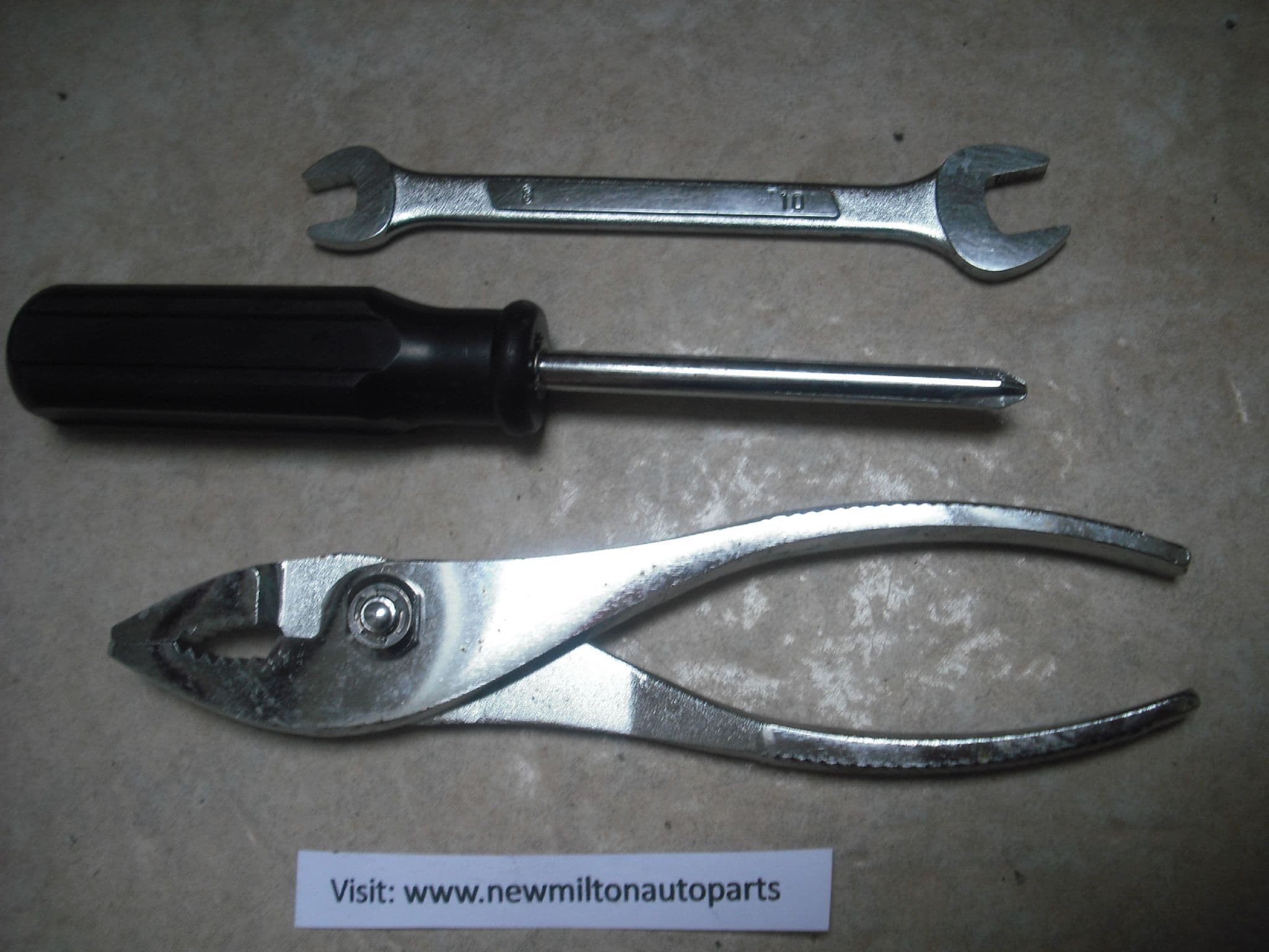 3 GENUINE LEXUS IS200 IS300 TOOLS FROM THE TOOL KIT