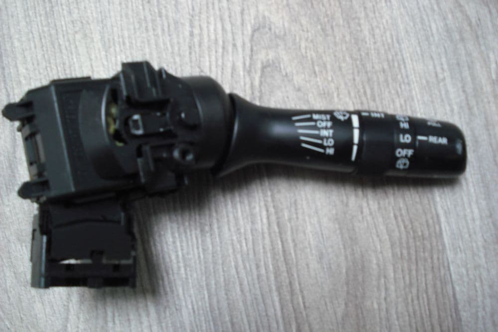 48060 17F146 F57 TOYOTA RAV 4 / PRIUS FRONT AND REAR WINDOW WIPER AND ...