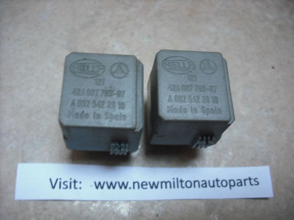 4RA 007 793-07 A0025422619 2 X GENUINE MERCEDES BENZ W203 W208 W209 ...