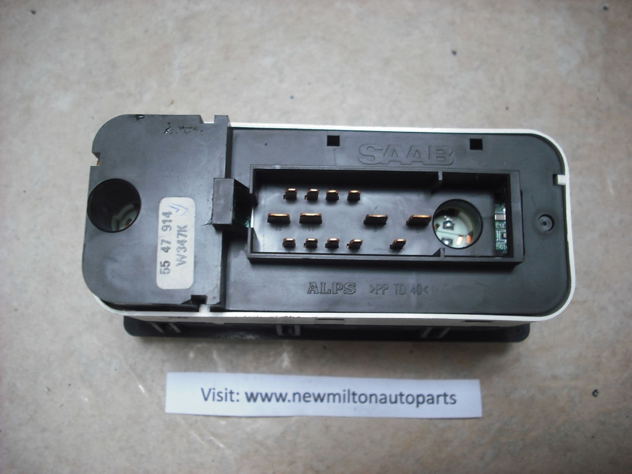 5547914 SAAB 95 9-5 ELECTRIC WINDOW SWITCH PACK