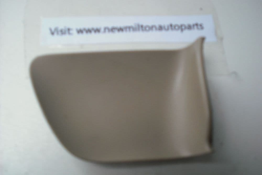 69283-33020 LEXUS RX400H DOOR HANDLE SCREW COVER TRIM MOULDING RIGHT SIDE