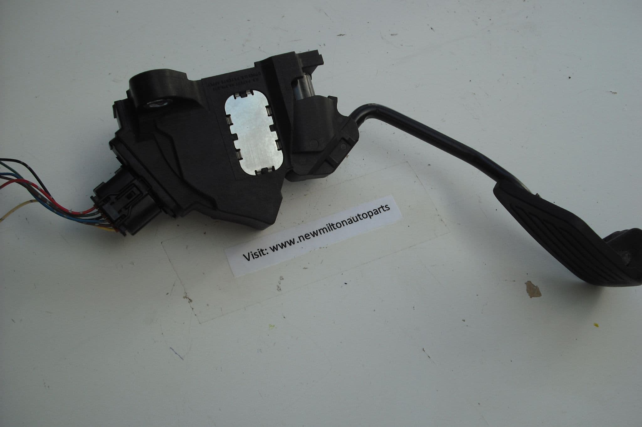 781100D020 TOYOTA YARIS MK2 ELECTRONIC THROTTLE POSITION POTENTOMETER ...