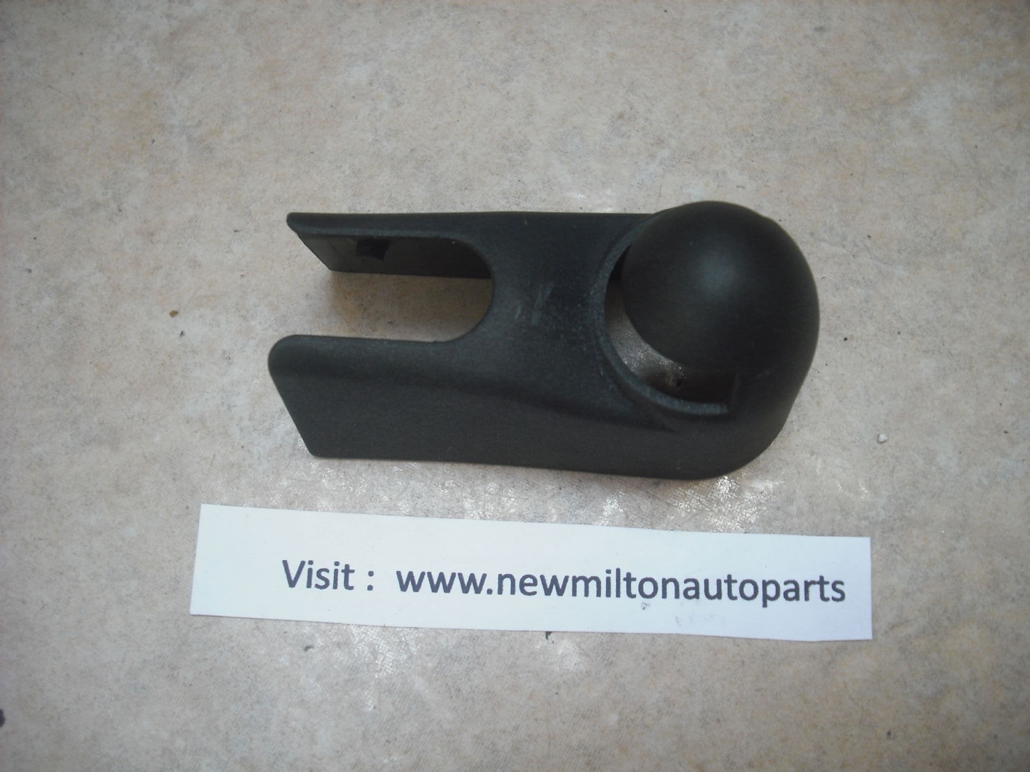 80012587 A GENUINE MERCEDES BENZ W169 A CLASS REAR WIPER ARM FIXING NUT ...