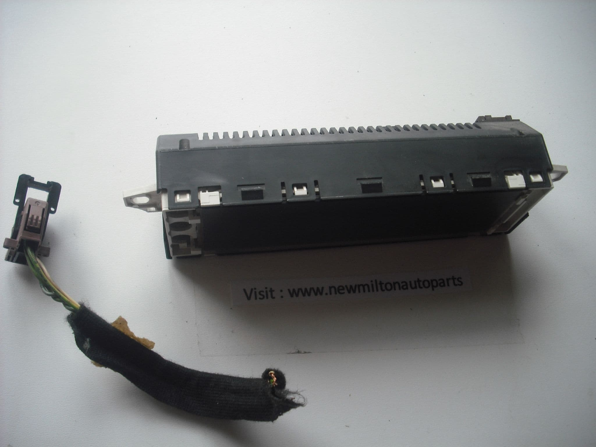 9665614680-01 PEUGEOT EXPERT CITROEN DISPATCH LED CLOCK INFORMATION SCREEN