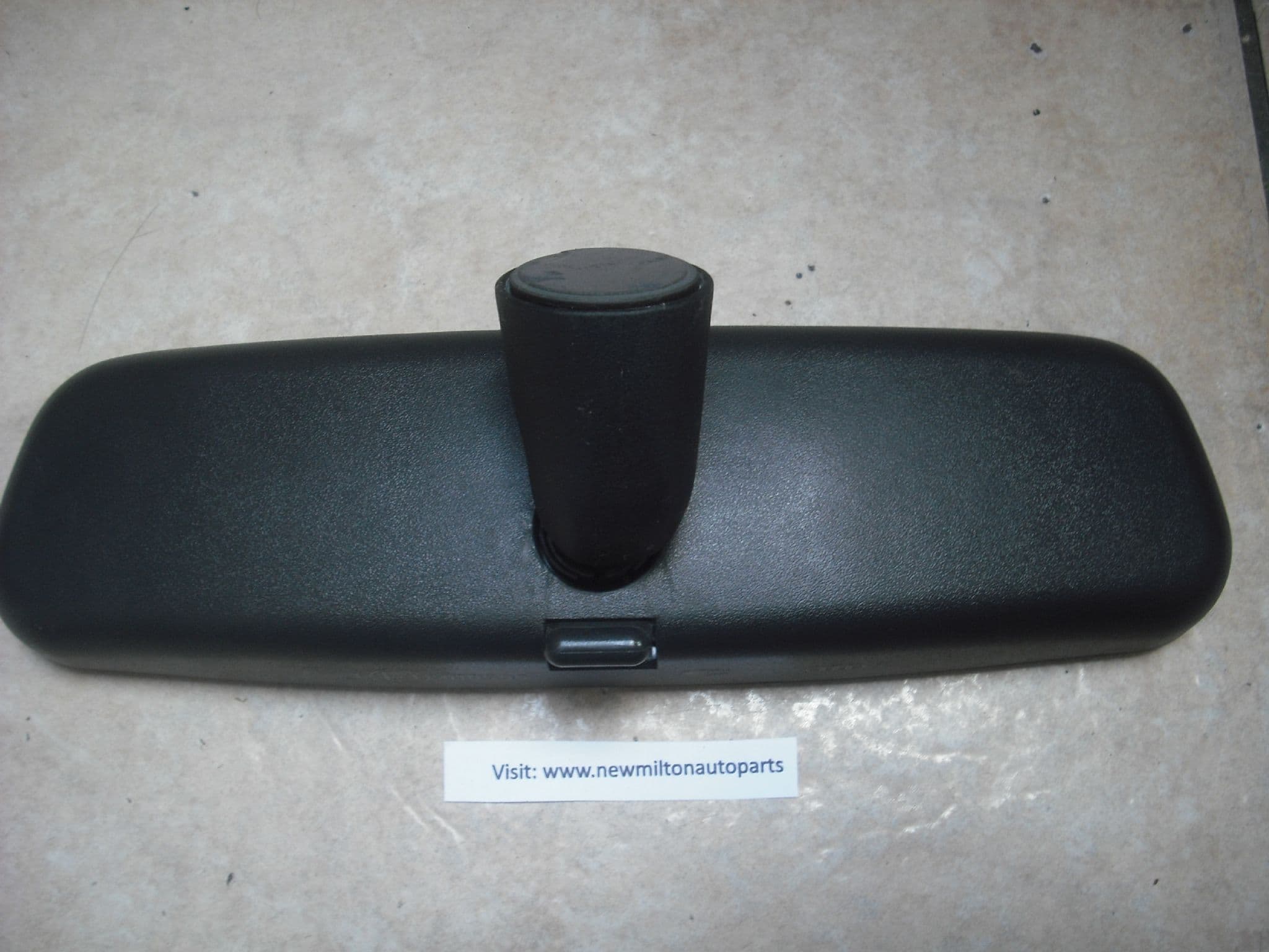 A GENUINE AUDI A4 B6 SALOON AND CONVERTIBLE INTERIOR REAR VIEW MIRROR