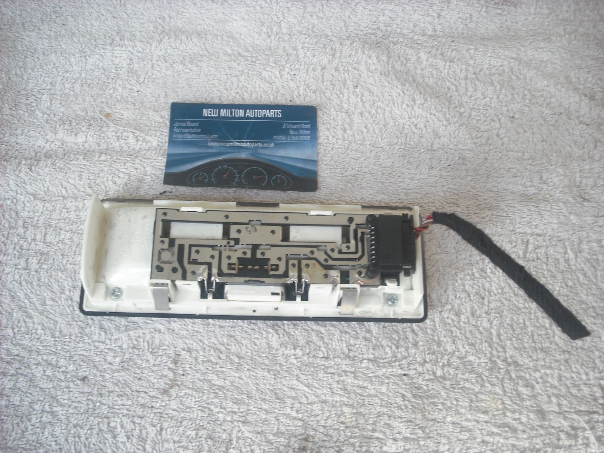 A GENUINE BMW E46 3 SERIES 320D INTERIOR ROOF LAMP 8 364 928 8364928