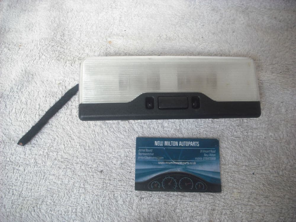 A GENUINE BMW E46 3 SERIES 320D INTERIOR ROOF LAMP 8 364 928 8364928