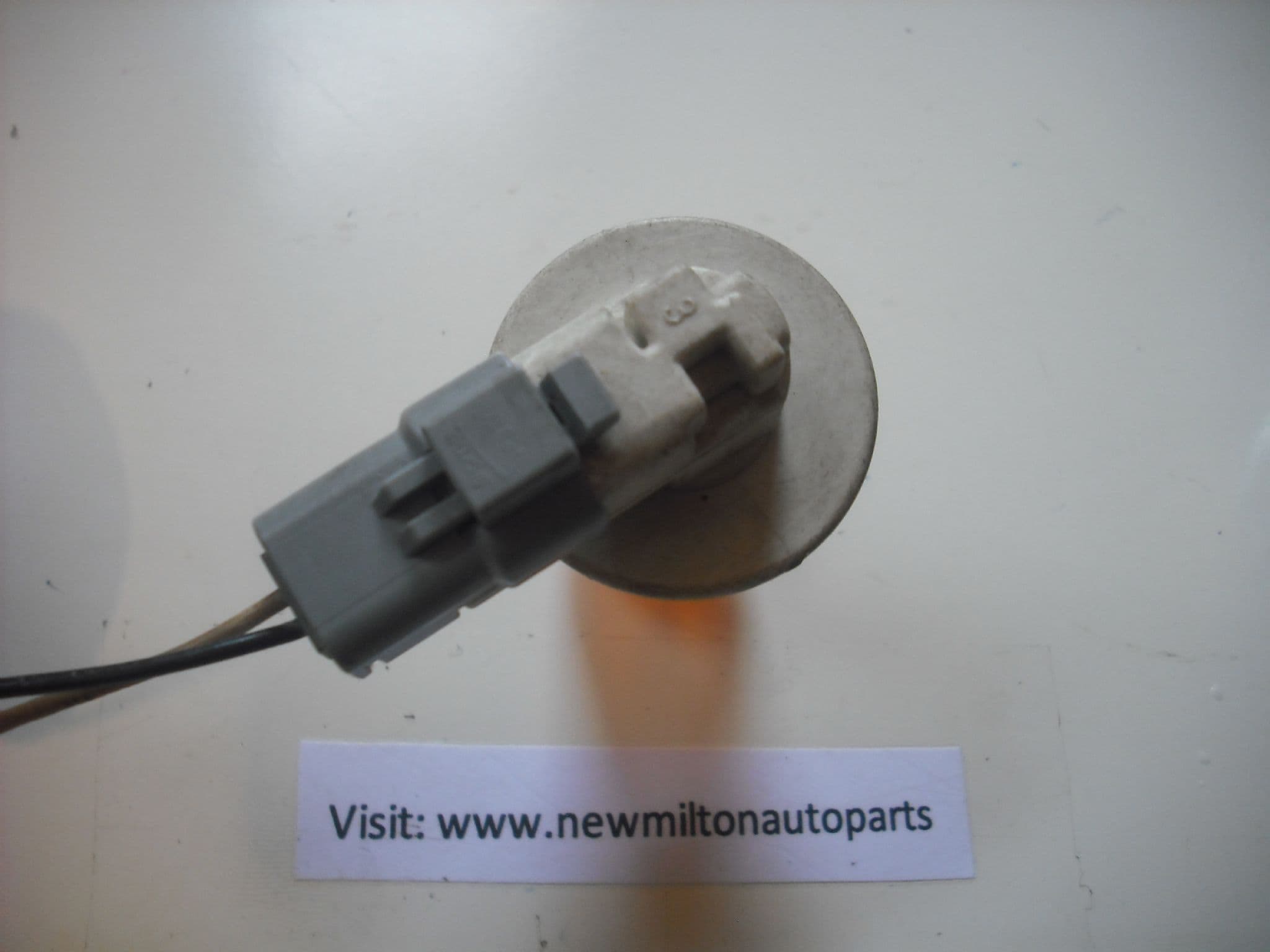 A GENUINE CITROEN C3 PLURIEL REAR BACK LIGHT INDICATOR FLASHER BULB ...