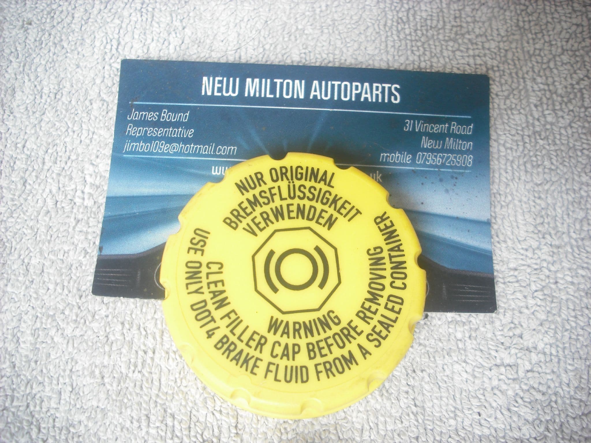 A GENUINE CITROEN C4 2004-2009 BRAKE MASTER CYLINDER FLUID FILLER CAP