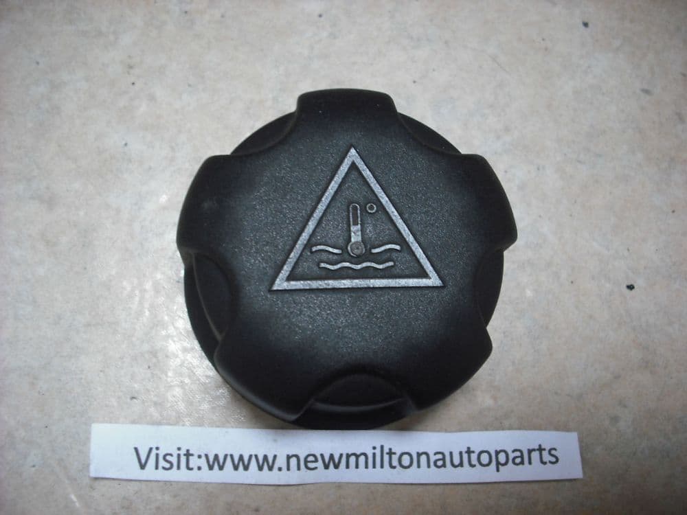 A GENUINE CITROEN C4 WATER COOLANT EXPANSION TANK CAP / RADIATOR CAP
