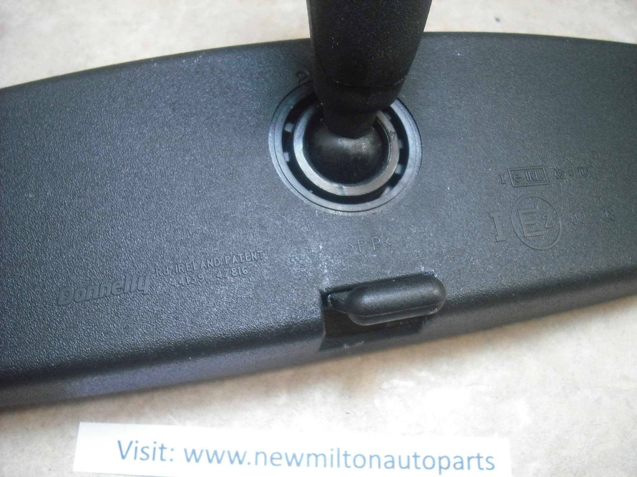 A GENUINE DONNELLY PEUGEOT 307 2001-2008 INTERIOR STANDARD REAR VIEW MIRROR