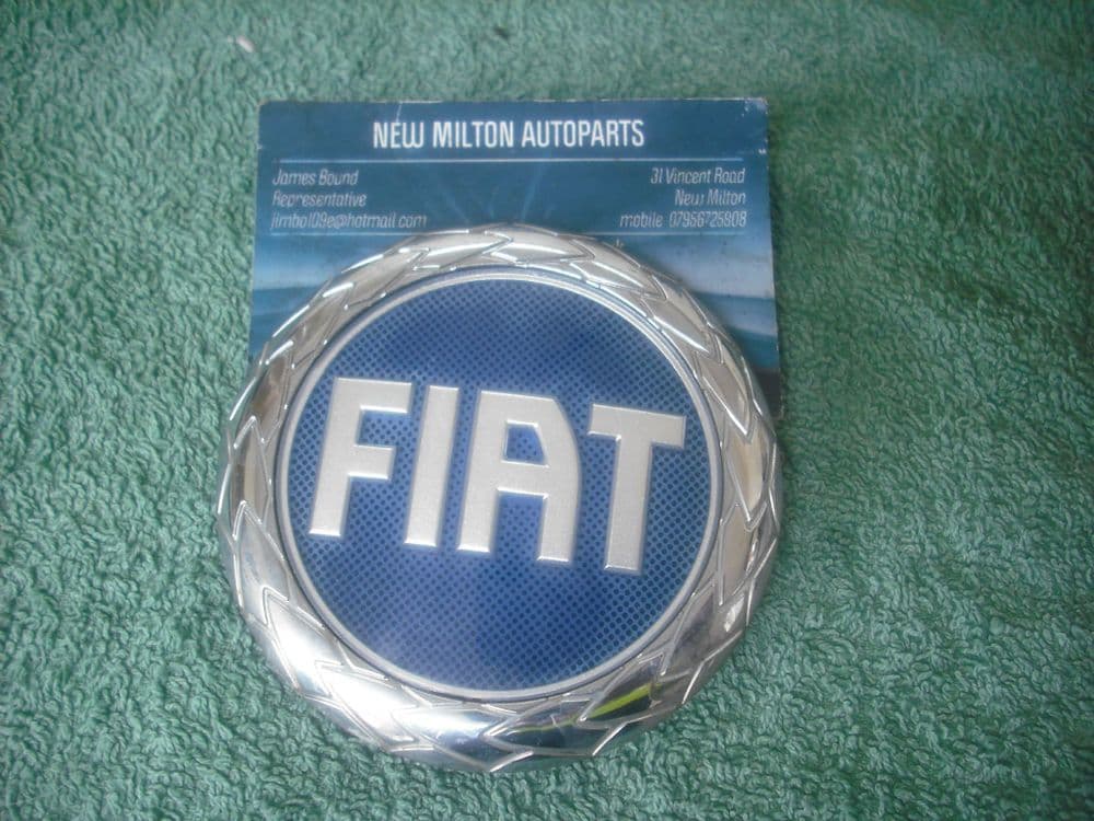 A GENUINE FIAT GRANDE PUNTO BONNET HOOD BADGE 85mm