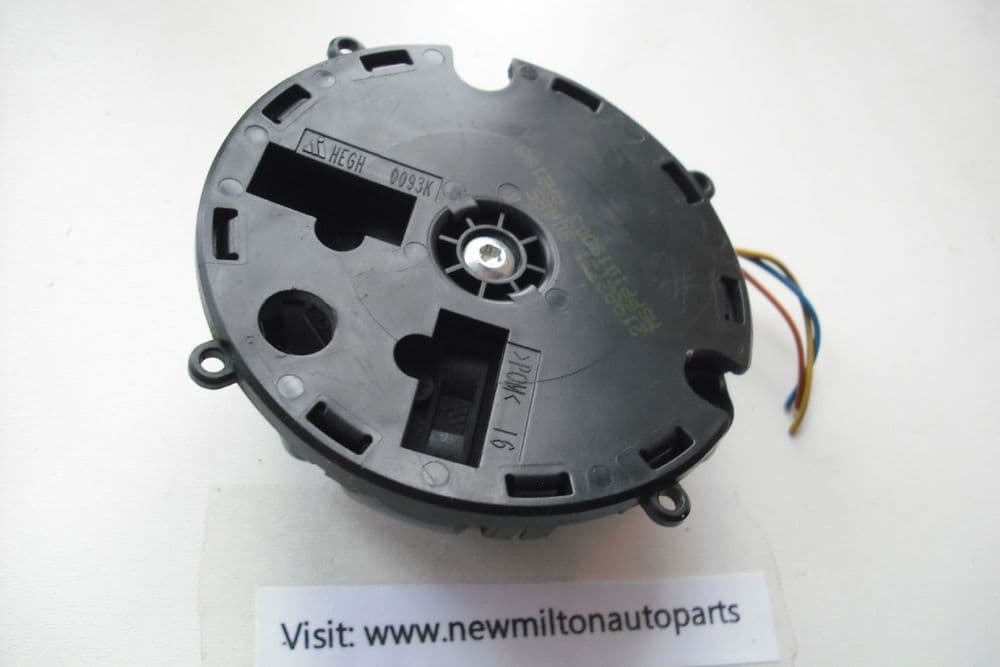 A GENUINE FORD MONDEO MK4 DOOR MIRROR GLASS ADJUSTMENT MOTOR