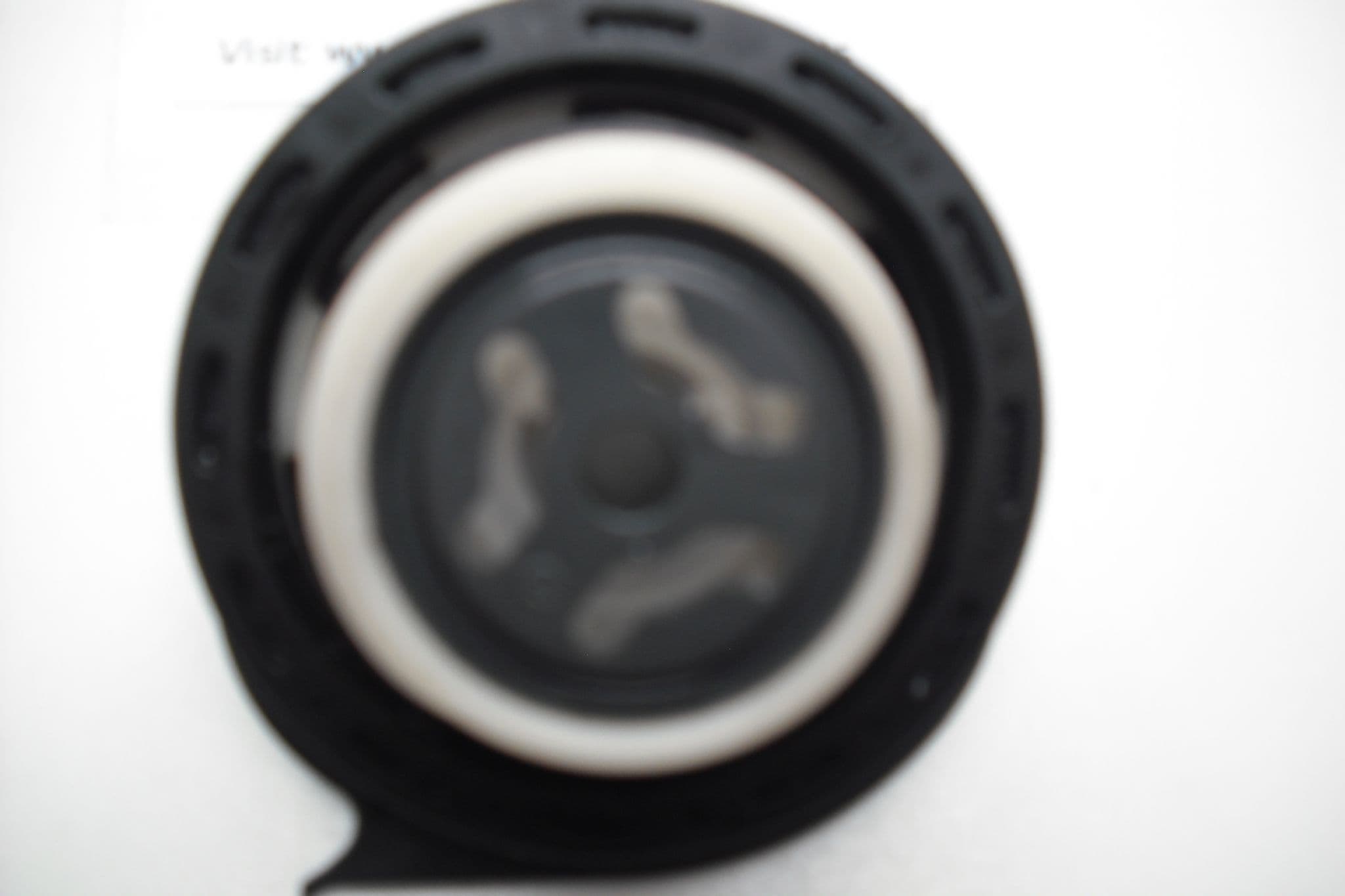 A GENUINE FORD TRANSIT CONNECT DEISEL FUEL FILLER CAP