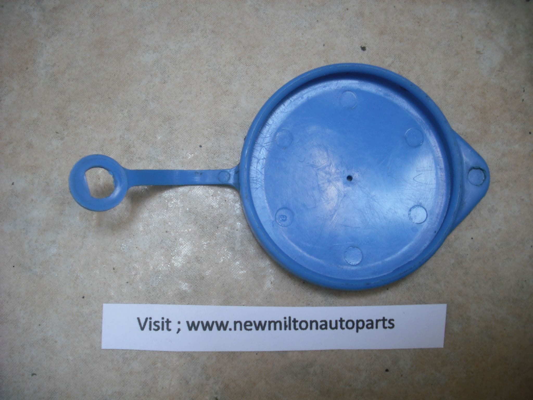 A GENUINE HONDA CRV MK2 WINDOW WASHER WATER TANK BOTTLE CAP