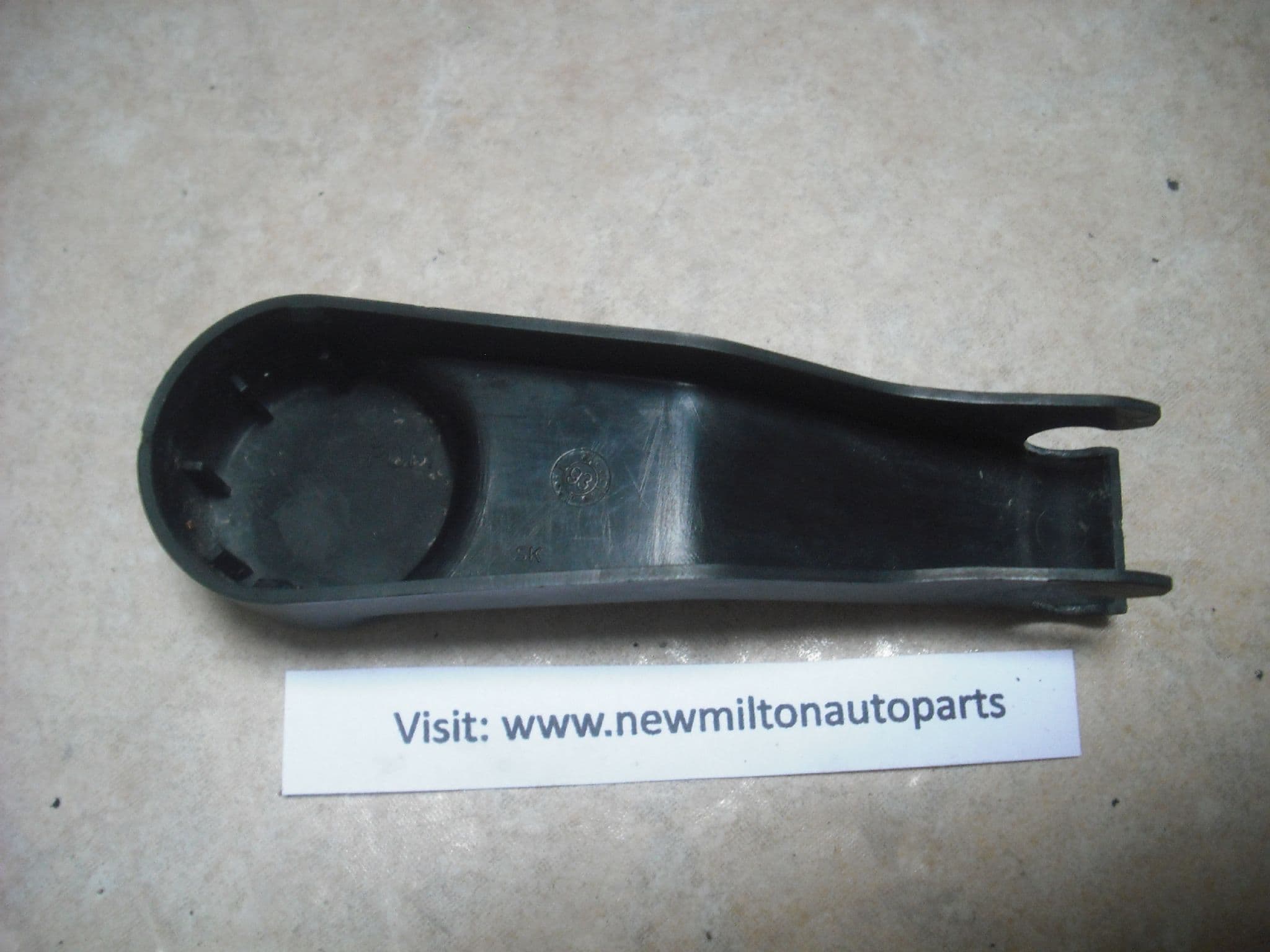 A GENUINE JAGUAR XJ6 XJ40 X300 FRONT WINDSCREEN WINDOW WIPER ARM NUT ...