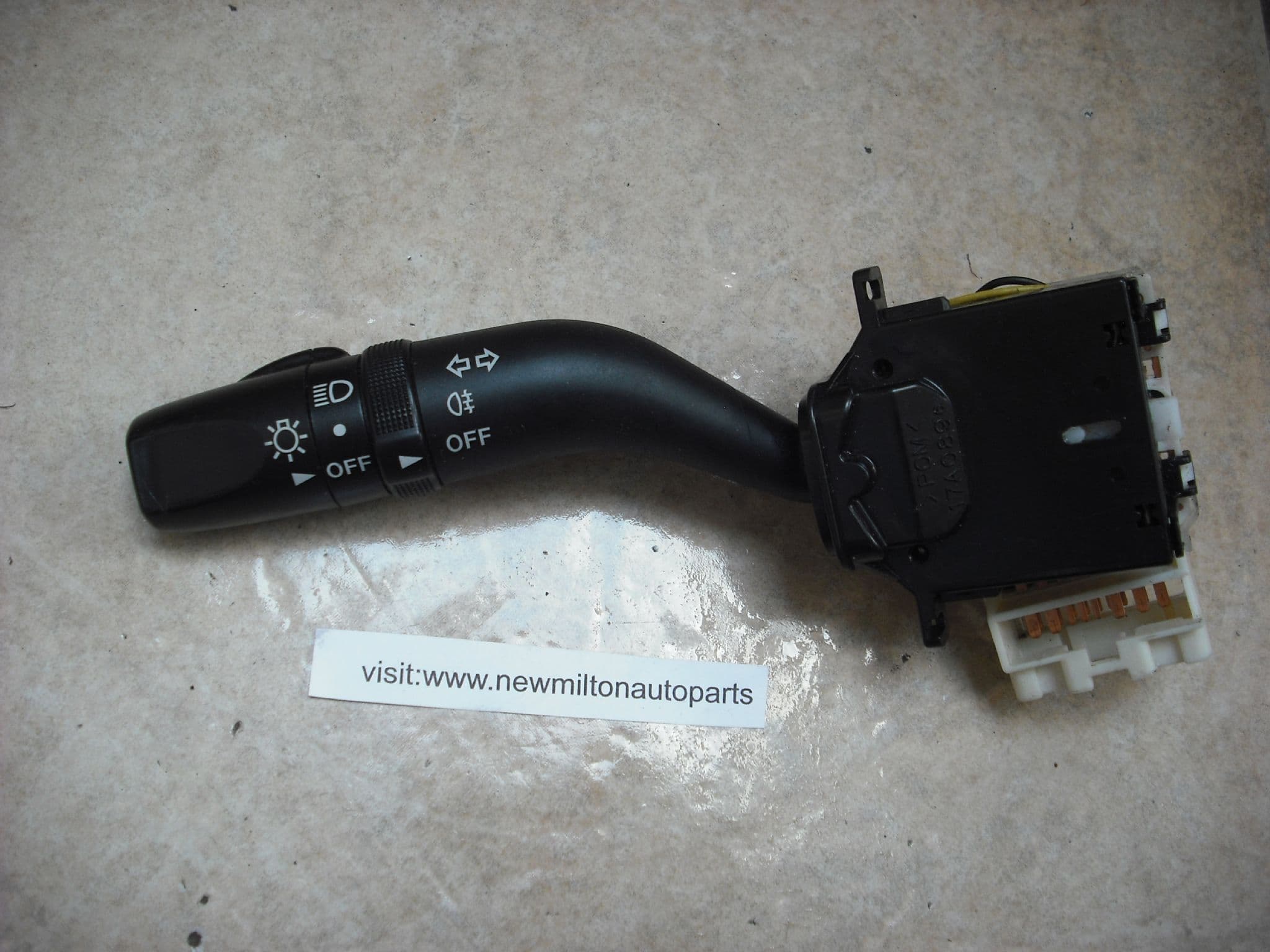 A GENUINE MAZDA 6 2002-2007 INDICATOR HEADLIGHT HEADLAMP REAR FOG LIGHT ...