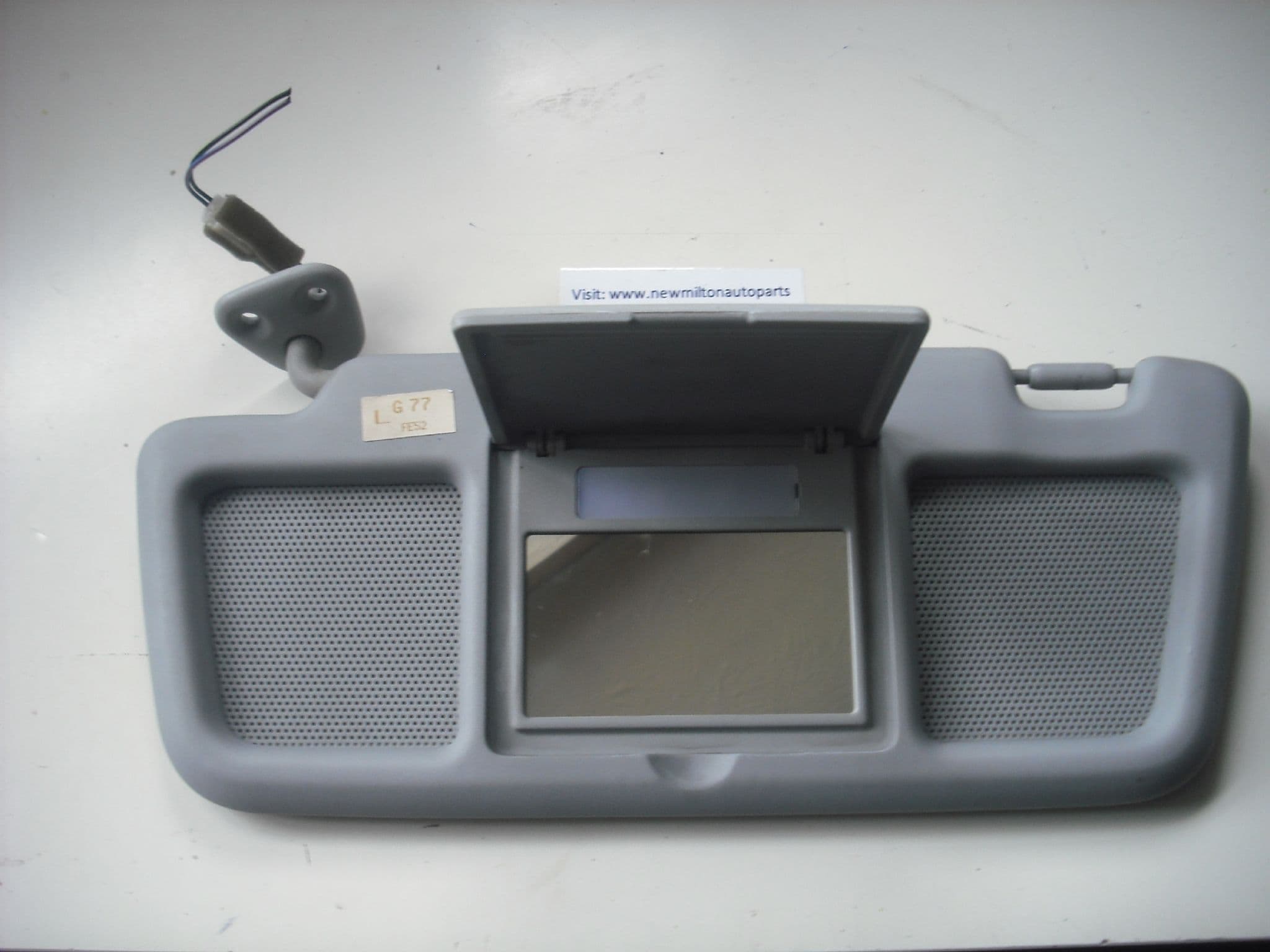 A GENUINE MAZDA RX8 SUNVISOR SUNSHINE SHADE LEFT SIDE