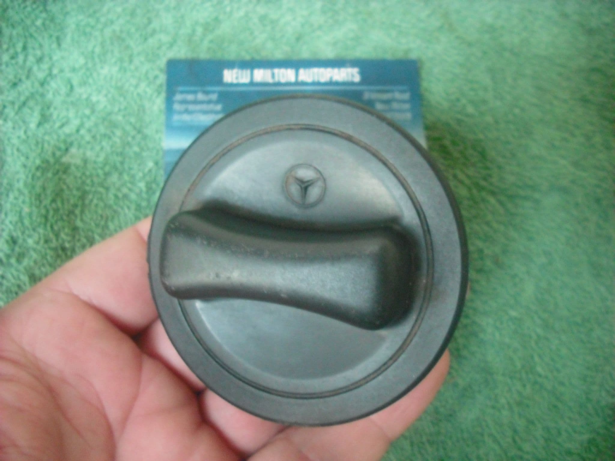 A GENUINE MERCEDES BENZ W202 C CLASS C180 C200 C220 FUEL PETROL OR ...