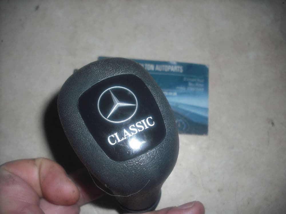 A GENUINE MERCEDES BENZ W202 C CLASS CLASSIC AUTO GEAR SHIFT KNOB