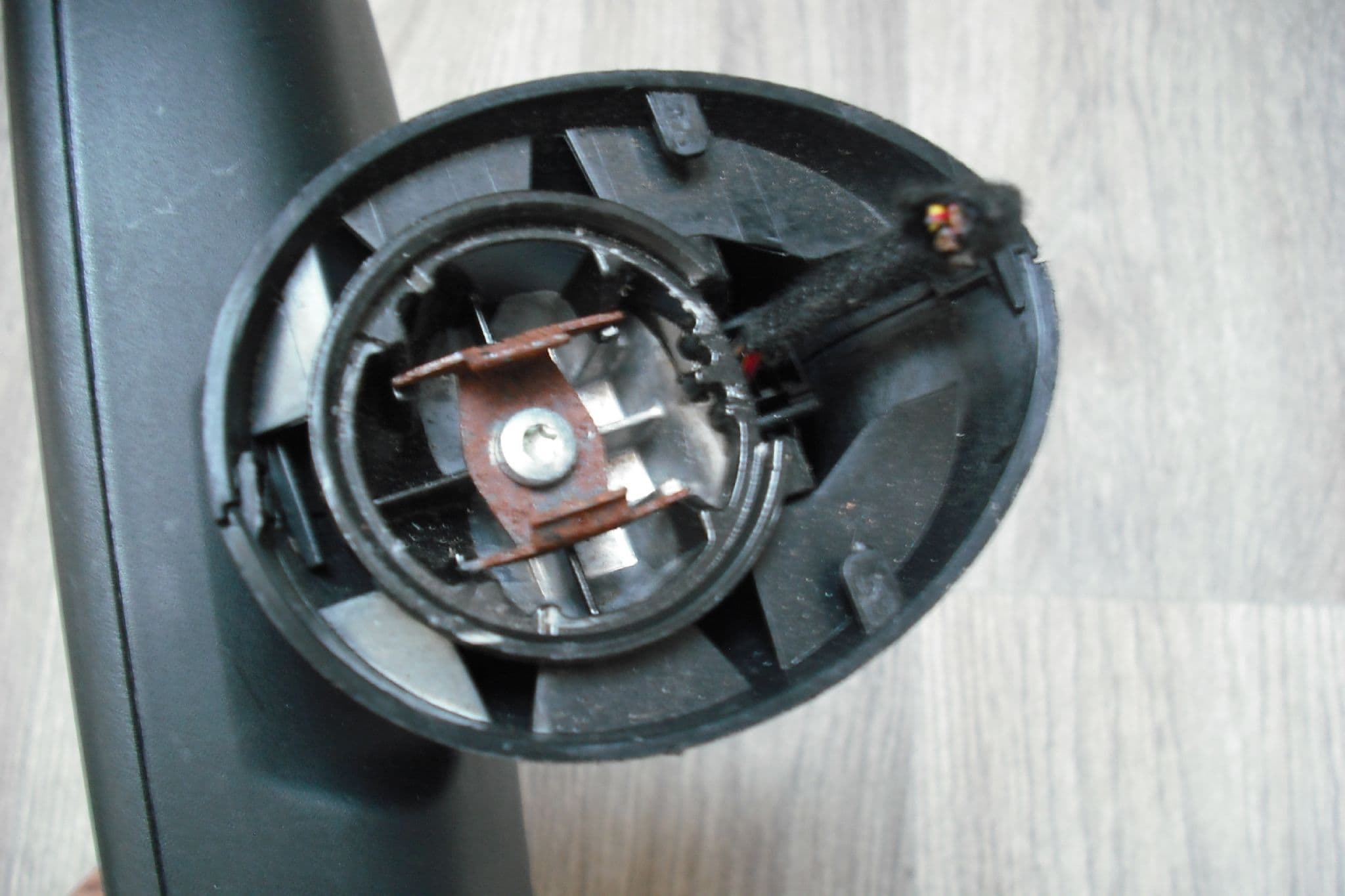 A GENUINE MINI COOPER R50 R53 INTERIOR REAR VIEW MIRROR