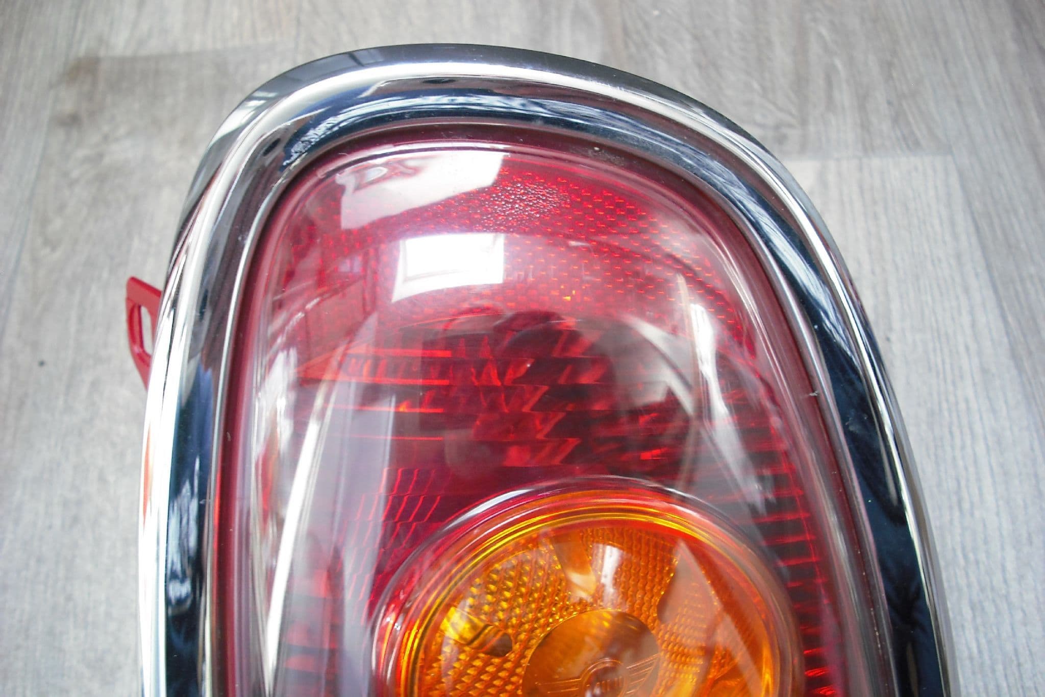 A GENUINE MINI R55 R56 REAR LIGHT LEFT SIDE