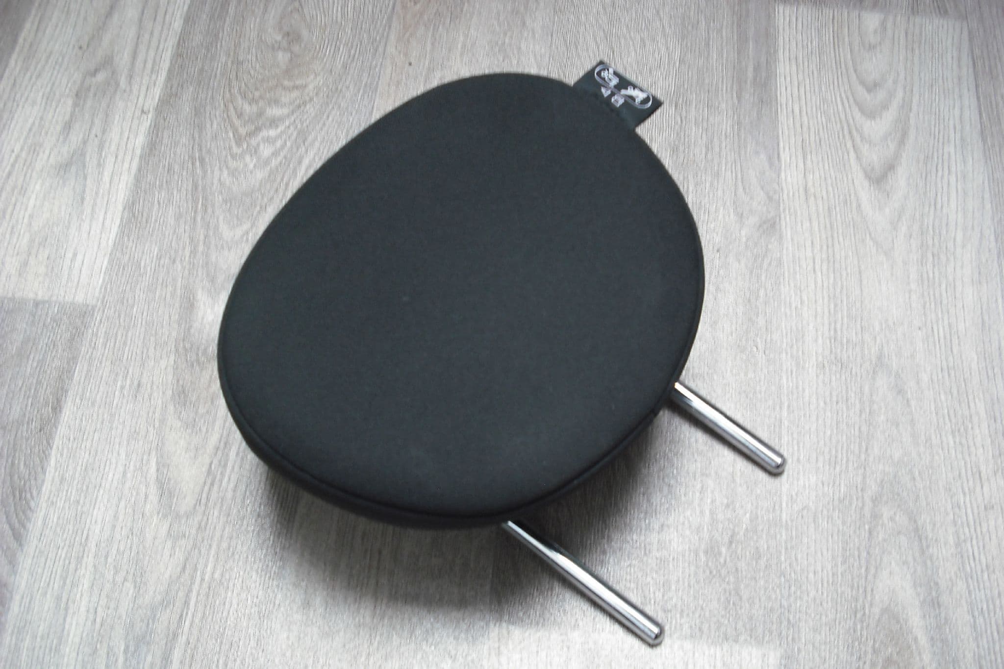 A GENUINE MINI R56 REAR SEAT HEAD REST HEADREST BLACK