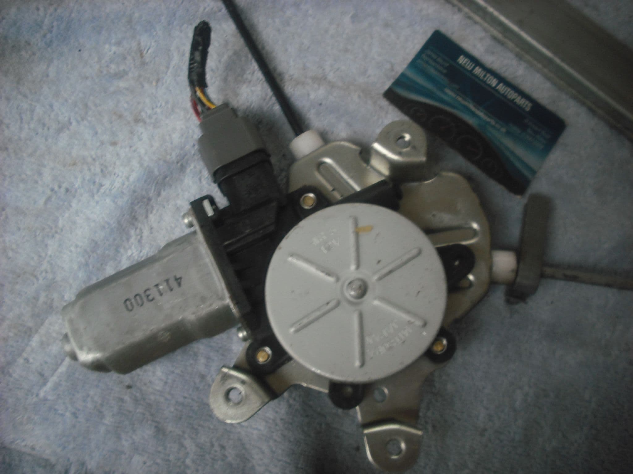 A GENUINE MITSUBISHI LANCER 2005-2008 FRONT DOOR LH LEFT SIDE ELECTRIC ...