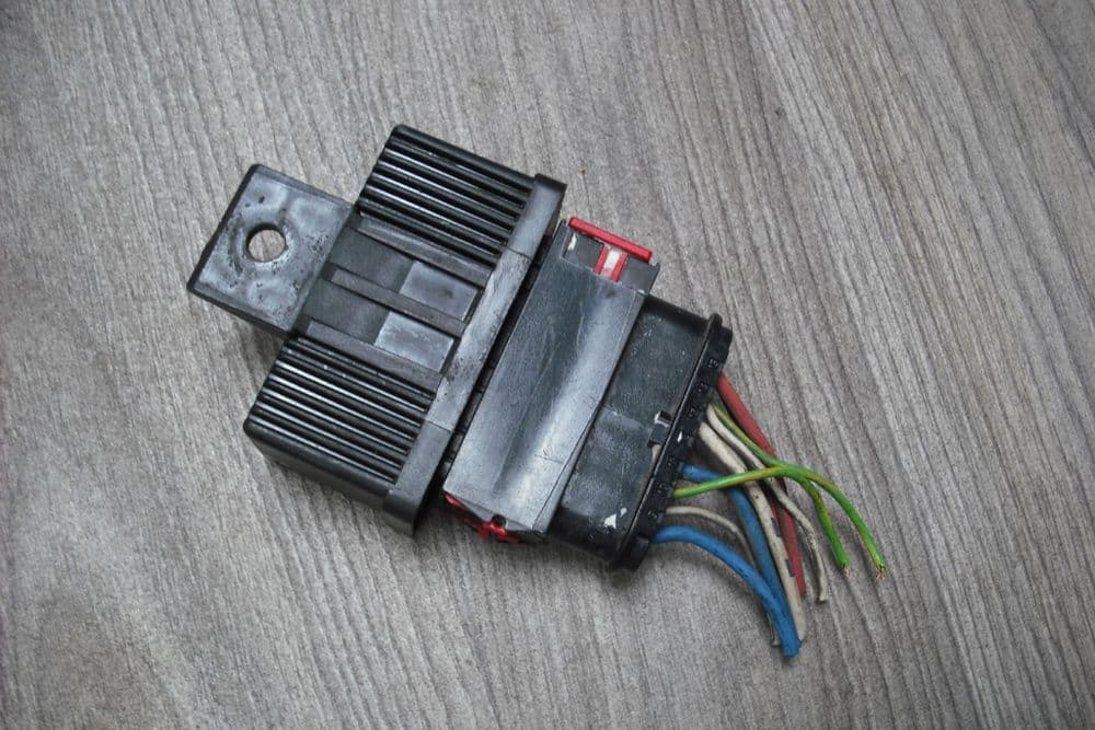 A GENUINE PEUGEOT 206 207 307 CITROEN C3 C4 FUEL PUMP CONTROL RELAY ...
