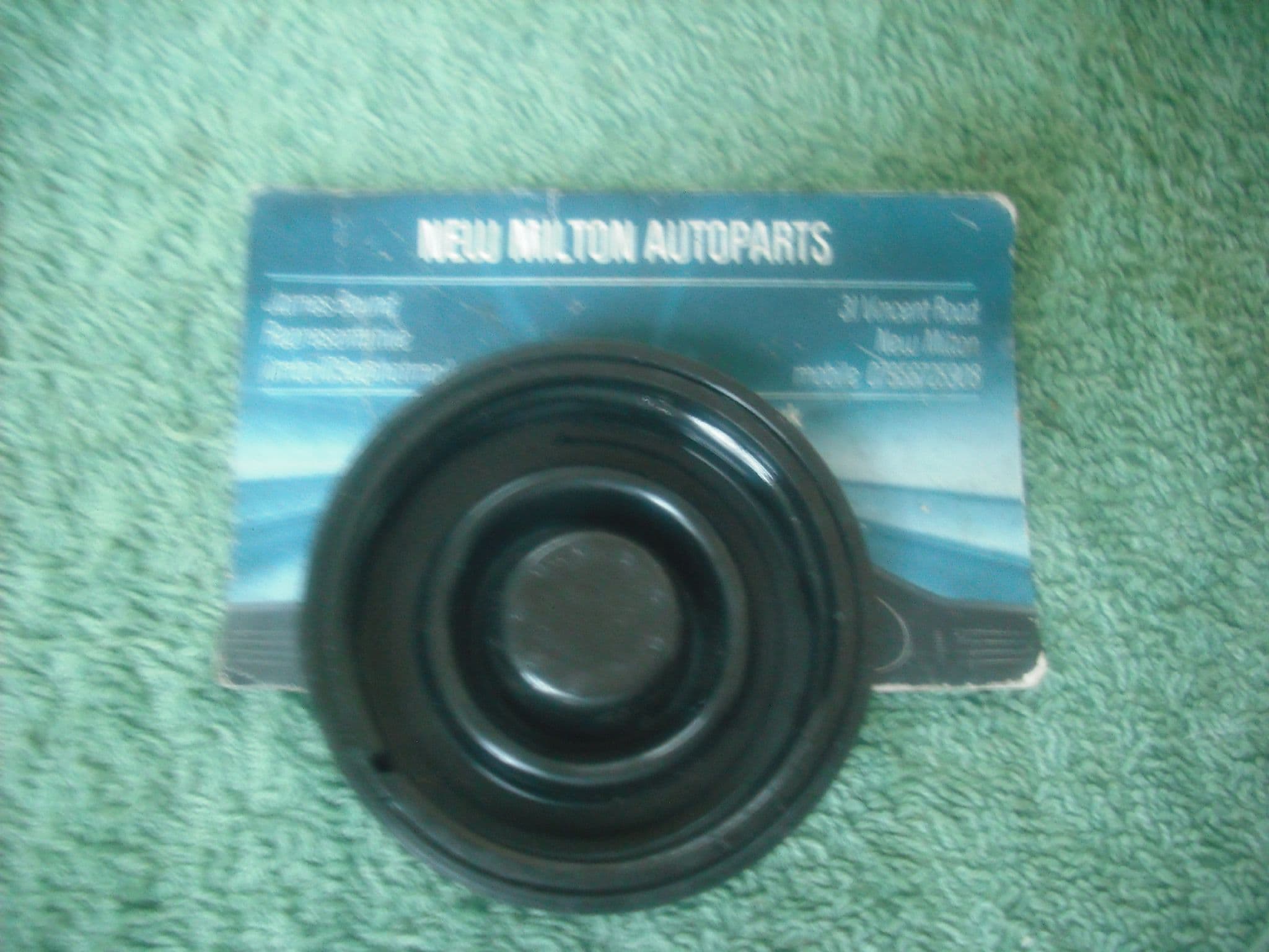 A GENUINE RENAULT CLIO MK3 2006-2010 BRAKE MASTER CYLINDER FLUID FILLER CAP
