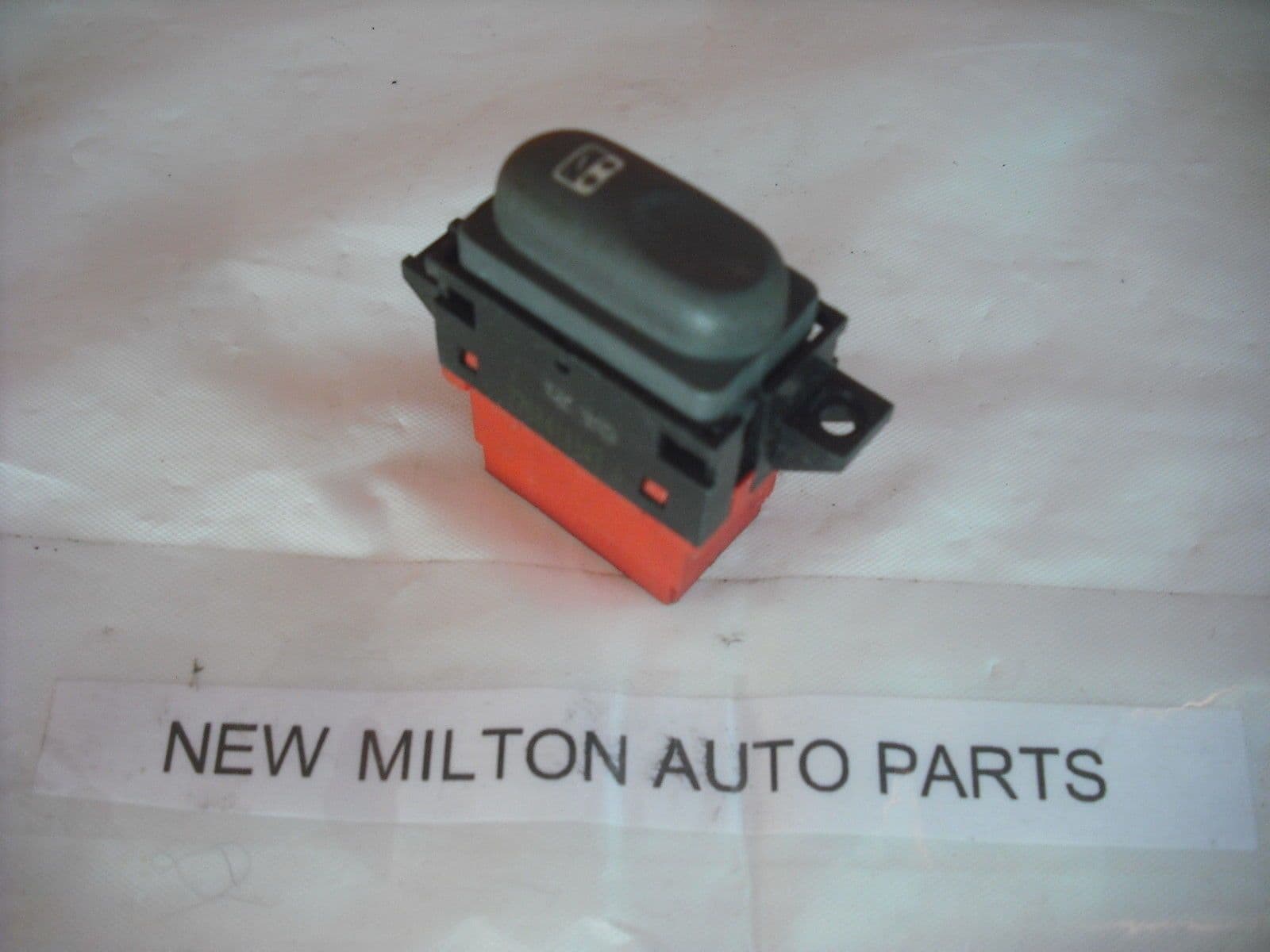 A GENUINE RENAULT SCENIC MK1 AND RX4 SUNROOF SUNSHINE ROOF SWITCH 1997 ...