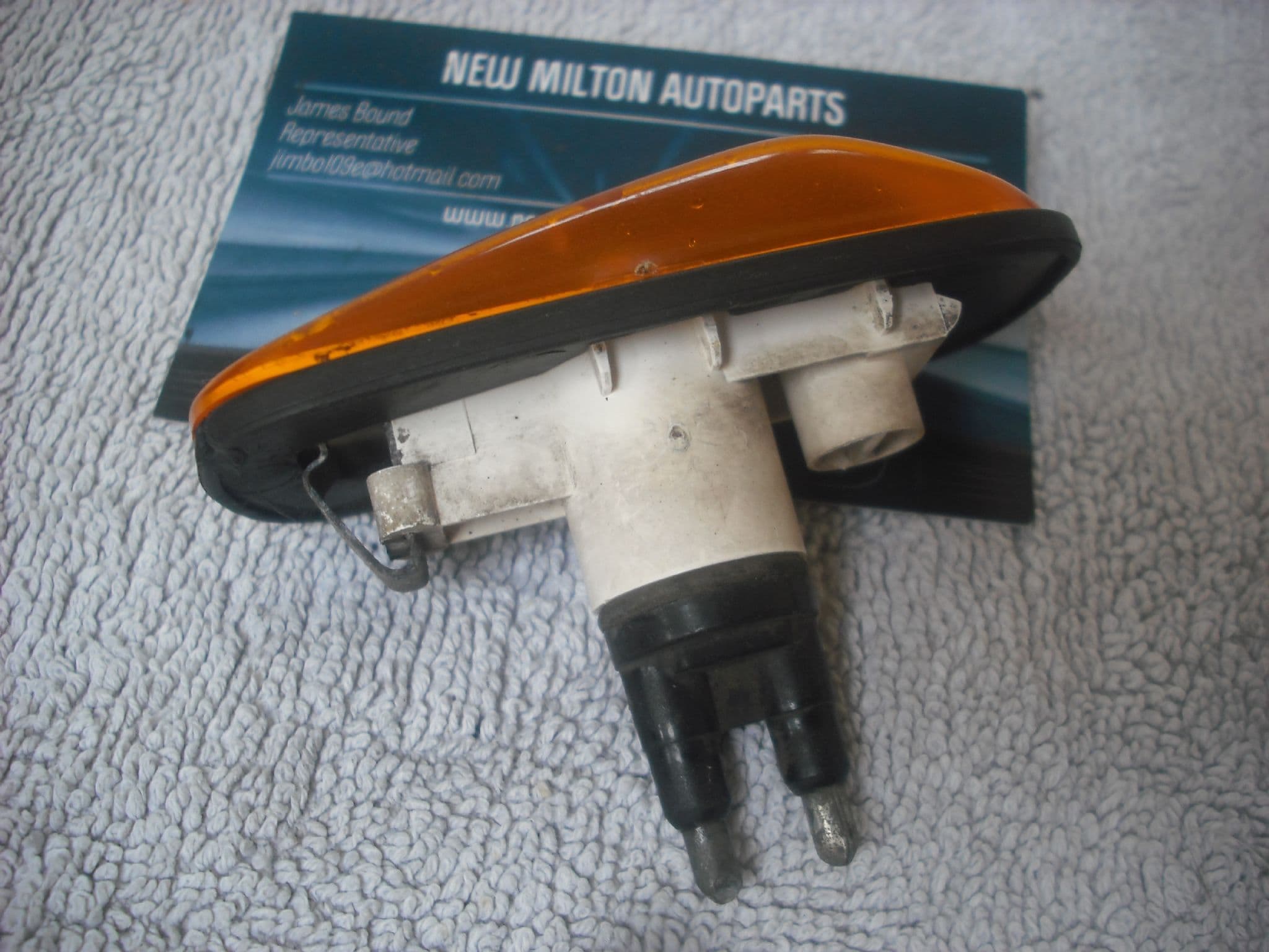 A GENUINE SAAB 900 93 9-3 95 9-5 FRONT WING SIDE MARKER INDICATOR ...
