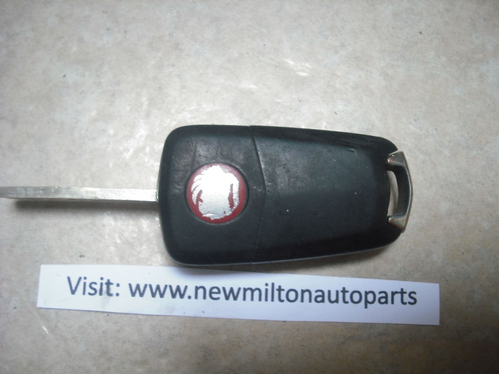 A GENUINE VAUXHALL ZAFIRA B 2 BUTTON REMOTE CONTROL KEY FOB