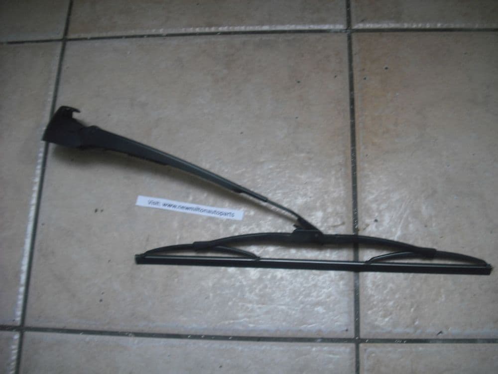 A GENUINE VW VOLKSWAGEN GOLF MK4 1998-2004 REAR BACK WINDOW WIPER ARM ...