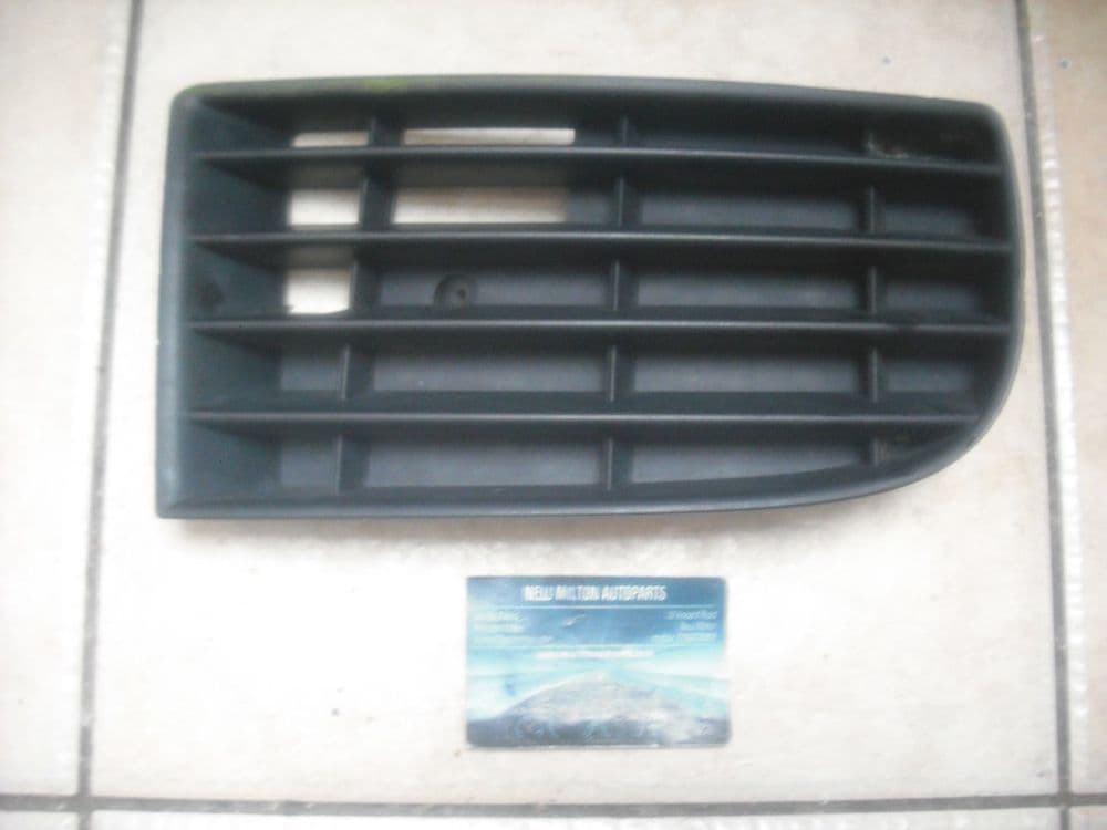 A GENUINE VW VOLKSWAGEN GOLF MK5 FRONT BUMPER LOWER MOULDING TRIM ...