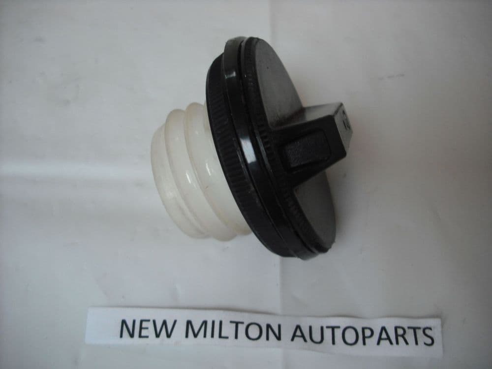 A NISSAN MICRA K11 ALMERA PRIMERA P11 AND P12 FUEL PETROL CAP