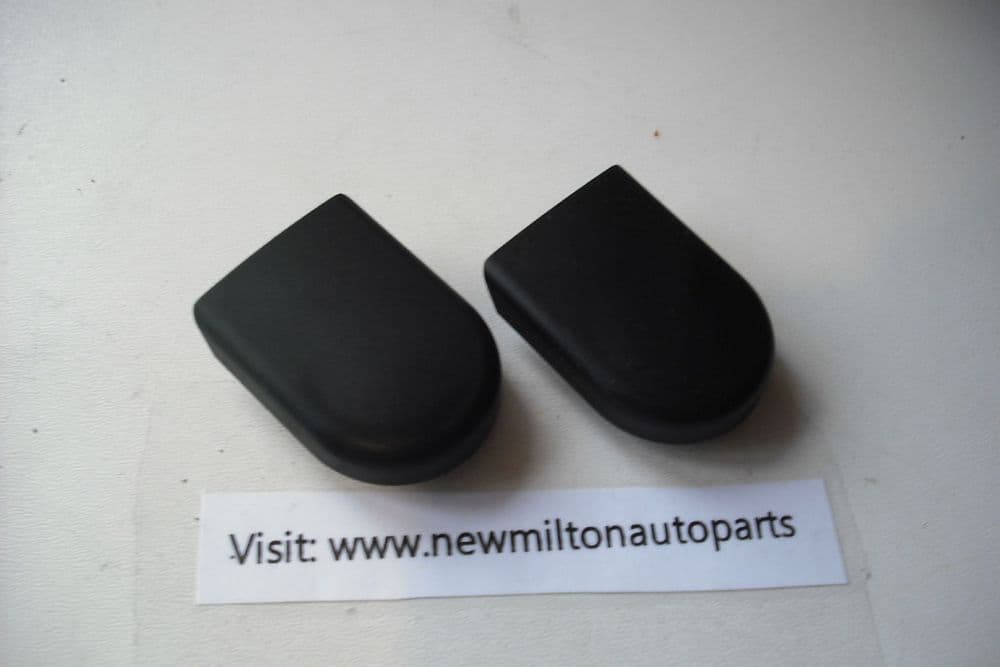 A PAIR OF GENUINE NISSAN MICRA K13 FRONT WINDSCREEN WIPER ARM FIXING ...
