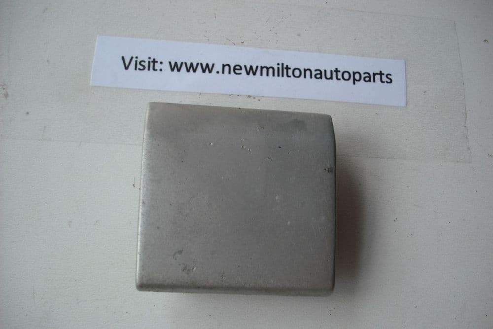 A2038850026 MERCEDES BENZ W203 FRONT BUMPER TOWING EYE COVER DOOR